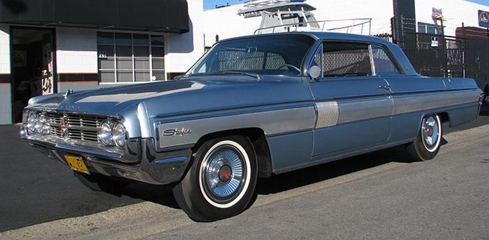 Spud's Garage - 1962 Oldsmobile Starfire Hardtop